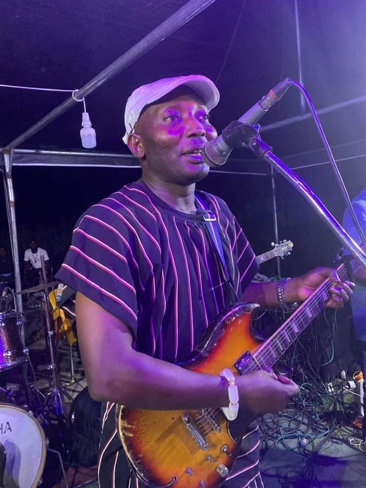 Sad News!! Popular Niger Delta Music Crew Barrister Smooth Band ...