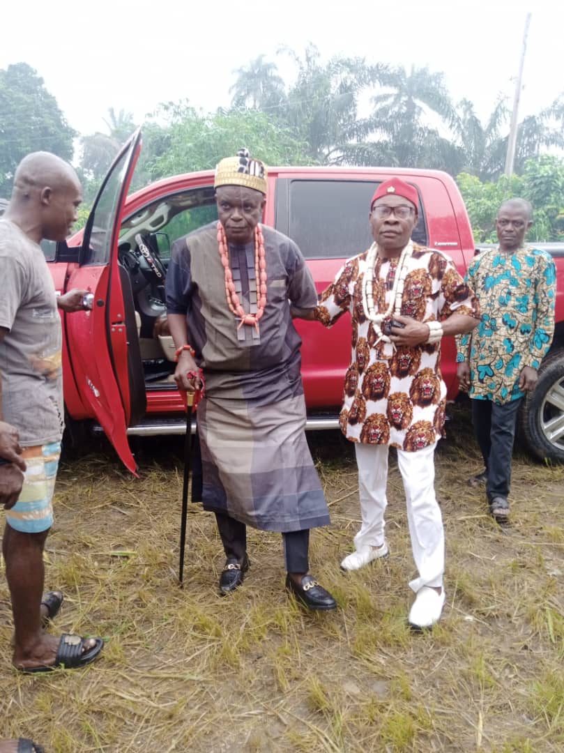 I'm here to serve the good people of Isiala Ibeku Autonomous Community- Eze Ejike Alozie - News ...